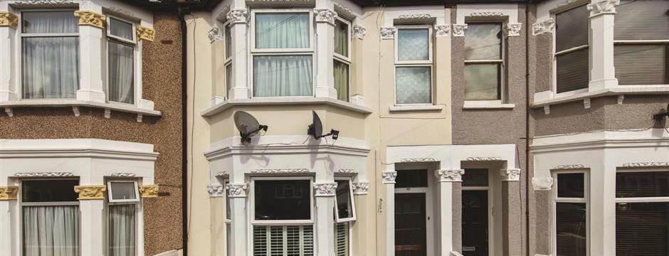 Flat For Sale in Blegborough Road, SW16 Featuring a Garden (ref: 60068 ...